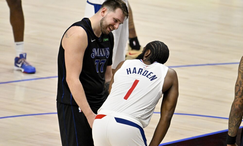 Luka Doncic recreates viral Devin Booker meme