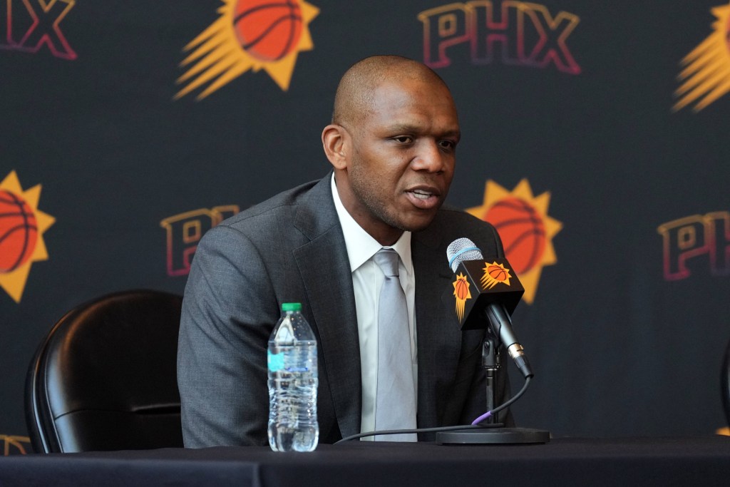 Report: Suns make slew of front-office changes
