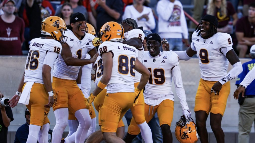 ASU jumps up AP Top 25 poll after beating Arizona in dominant fashion